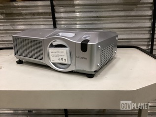 Surplus Hitachi 6002246-44 LCD Projector in Wasilla, Alaska, United ...