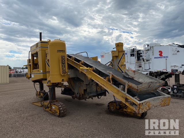 1983 Gomaco GT-6500 Commander III Curb and Gutter Machine in Longmont ...