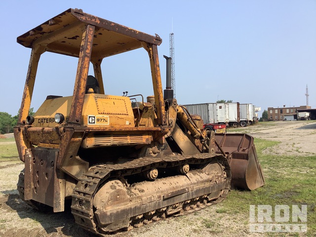 1975 Cat 977L Crawler Loader in Springfield, Ohio, United States ...