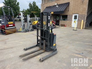 2018 (unverified) Toyota 8BWS13 2500 lb Electric Stacker in Henderson ...