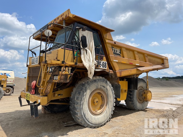 2004 Cat 773E Haul Truck in Caledon Village, Ontario, Canada ...