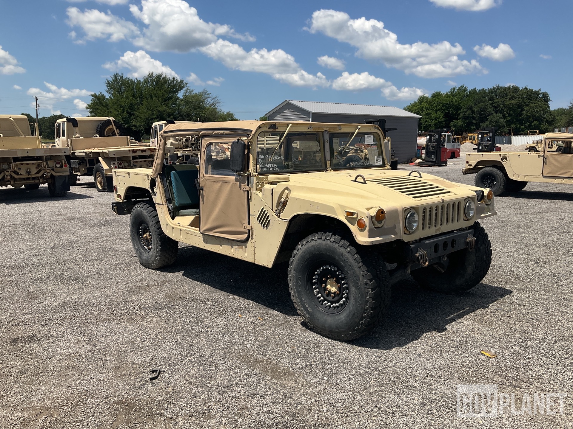 T07679 Truck Utility Heavy Variant Hmmwv 4x4 Supplying Cheap | www ...
