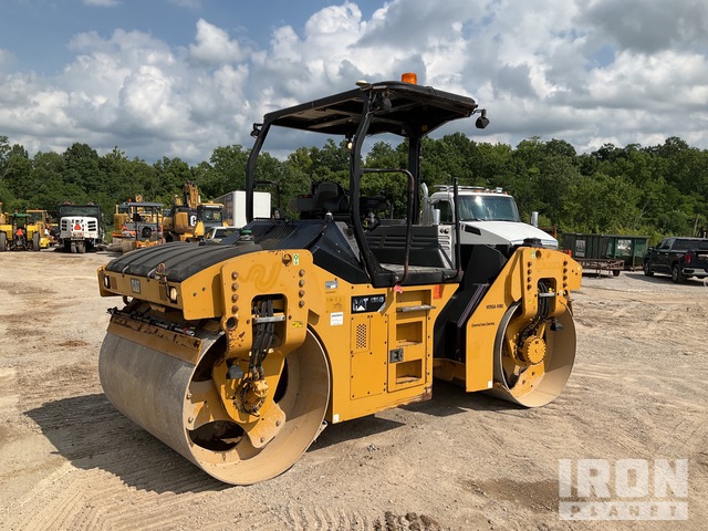 2013 Cat CB-54B Double Drum Roller in Walton, Kentucky, United States ...