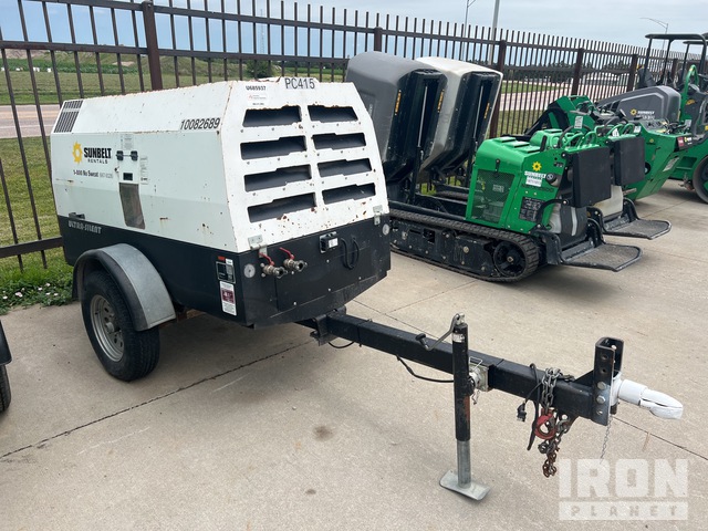 2018 Rotair D185-T4F 185 cfm Mobile Air Compressor in Hastings ...