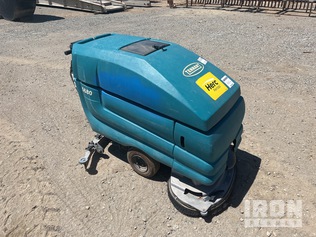 2016 Tennant 5680 Walk-Behind Electric Floor Scrubber in Perris ...