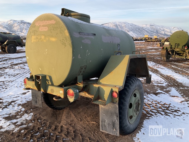 Surplus GIL M149A2 Water Tank Trailer in Doyle, California, United ...