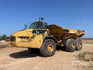 2008 Cat 740 Articulated Dump Truck in Manor, Texas, United States ...
