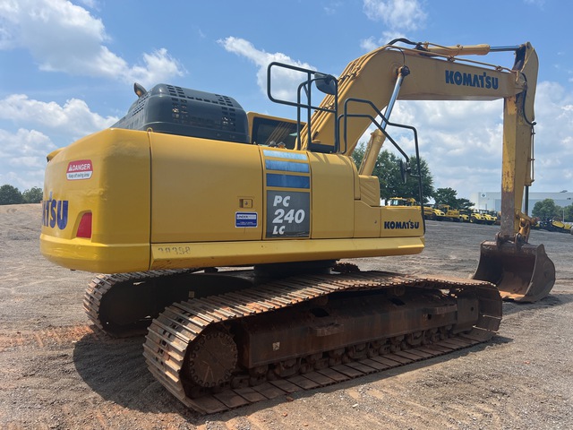 2016 Komatsu PC240LC-11 Tracked Excavator in Greer, South Carolina ...