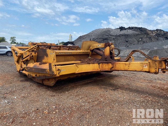 John Deere 1812C Hydraulic 4 Tire Pull Scraper in Huntsville, Alabama ...