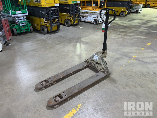 2011 Crown PTH50 Pallet Jack in St. Charles, Illinois, United States ...