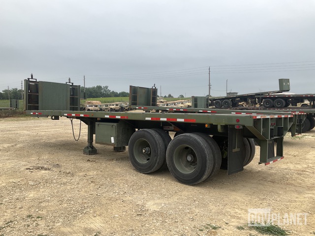 Dynaweld M871A2R Flatbed Trailer in Junction City, Kansas, United ...