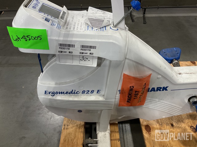 Surplus (1) Monark Ergomedic 828 E & (1) Life Fitness GER-ALLLX-102 ...