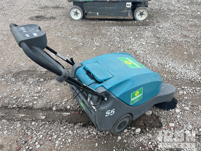 Tennant S5 Walk-Behind Electric Floor Sweeper in Lincoln, Nebraska ...