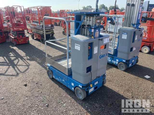 2017 Genie GR-15 15 ft Vertical Mast Lift in South Vienna, Ohio, United ...