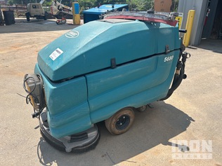 2015 Tennant 5680 Walk-Behind Floor Sweeper in Winston Salem, North ...