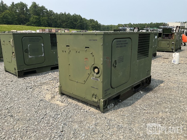 Surplus 2013 Cummins Power Generation MEP-1040 10kW Generator Set in ...