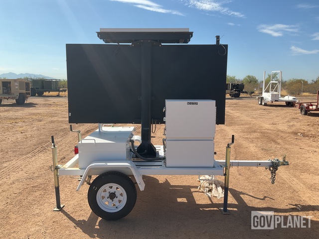 Surplus American Signal Portable - Changeable Message Trailer in Red ...