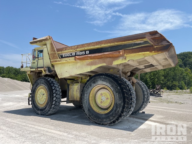 1991 Euclid R85 4x2 Haul Truck in Mauckport, Indiana, United States ...