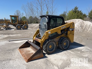 2017 Cat 226D Skid Steer Loader in Laceys Spring, Alabama, United ...