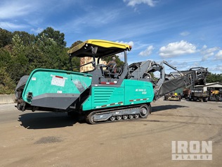 2013 Vogele MT3000-2i Tracked Asphalt Transfer Machine in Candler ...