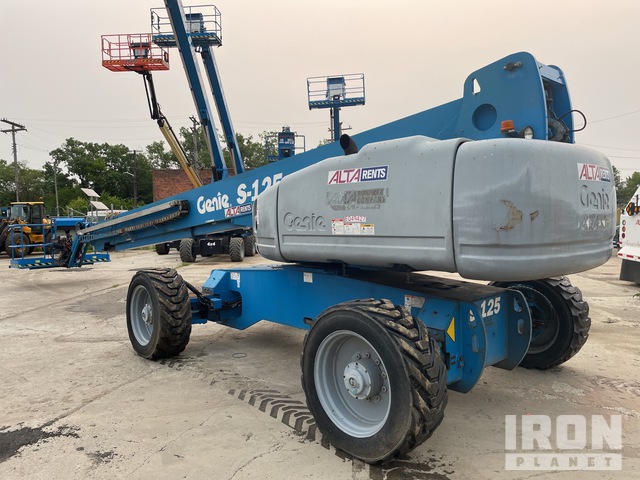 2015 Genie S125 4WD Diesel 125 ft Telescopic Boom Lift in Detroit ...