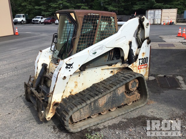 Bobcat T300 Compact Track Loader