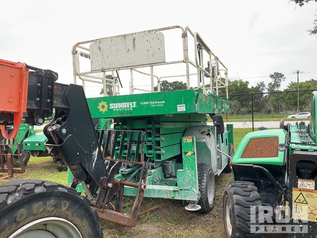 2017 JLG 4394RT Gas 4x4 Scissor Lift in Lakeland, Florida, United ...