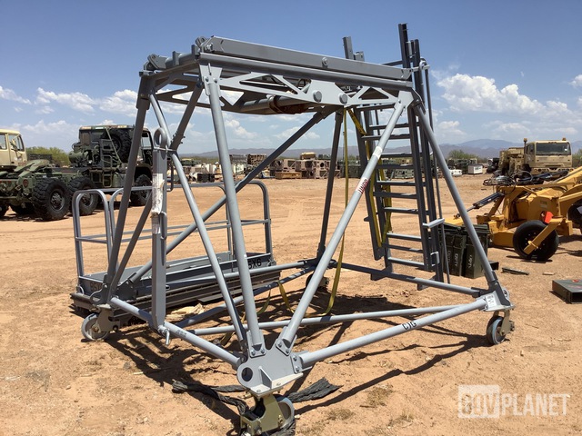 Surplus MCT Industries 201334000 Hydraulic Scissor Lift in Red Rock ...