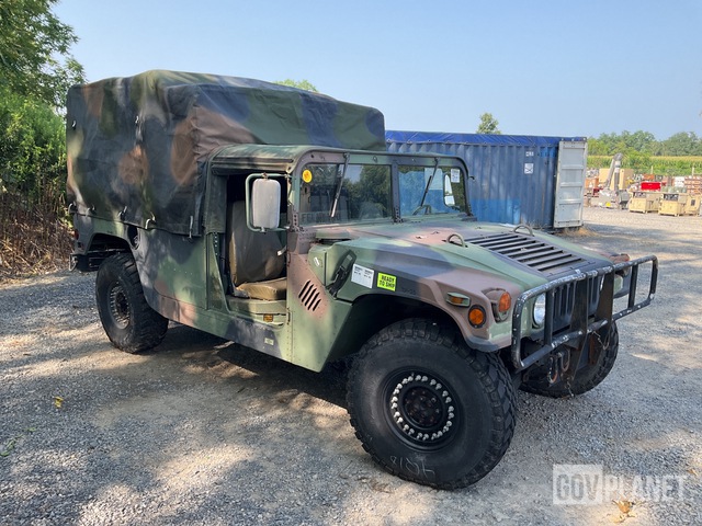 Surplus 2003 AM General M1097A2 HMMWV 2 Door Soft Top w/Truck Body in ...