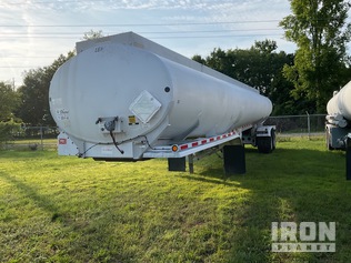 2000 Fruehauf Tanker Trailer in Mount Pleasant, Michigan, United States ...