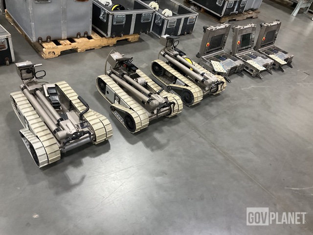 Surplus (3) iRobot MTRS Packbot Tactical Robots in Chambersburg ...