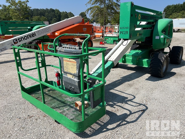 2014 JLG 450A 4WD Dual Fuel Articulating Boom Lift in Newnan, Georgia ...