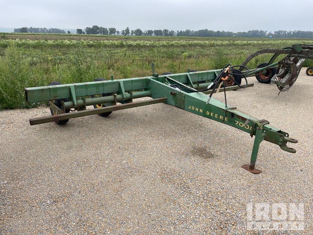 John Deere 7000 Tow-Behind Planter in Brodhead, Wisconsin, United ...