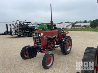 1983 International 274 Hi-Crop 2WD Tractor in Brodhead, Wisconsin ...