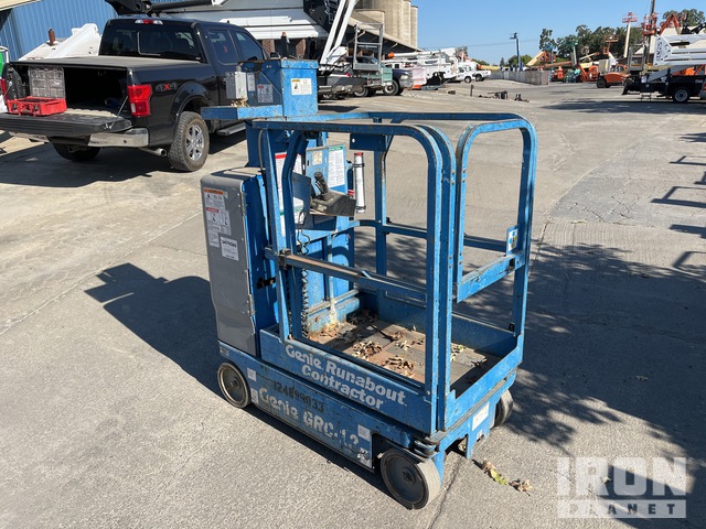 2014 Genie GRC-12 Electric Vertical Mast Lift in Rio Linda, California ...