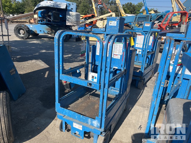 2014 Genie GRC-12 Electric Vertical Mast Lift in Rio Linda, California ...