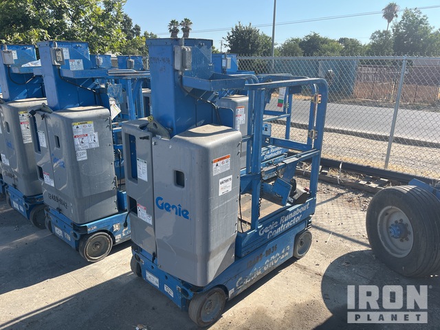 2014 Genie GRC-12 Electric Vertical Mast Lift in Rio Linda, California ...