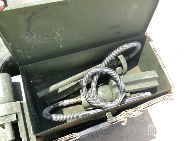 Surplus (29) Hydraulic Puller & Pump End Connectors in Lytle, Texas ...
