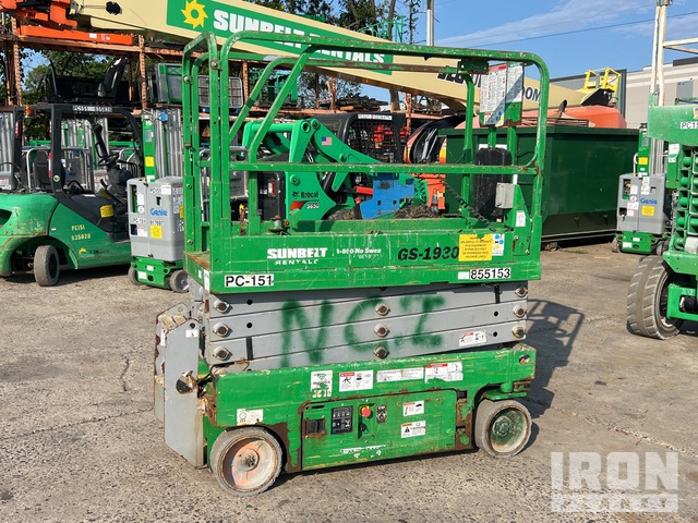 2016 Genie GS-1930 Electric Scissor Lift in Sterling, Virginia, United ...