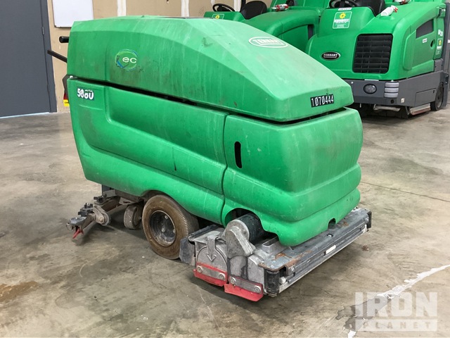 2017 Tennant 5680 Walk-Behind Electric Floor Scrubber in Richmond ...