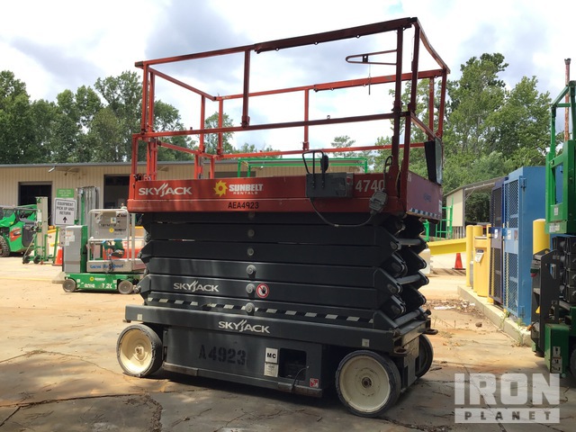 2018 Skyjack SJIII 4740 Electric Scissor Lift in Griffin, Georgia ...