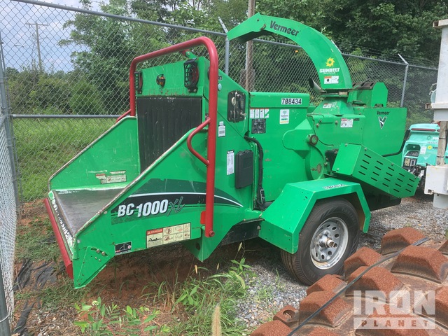 2015 Vermeer BC1000XL Tow-Behind Wood Chipper in Lynchburg, Virginia ...