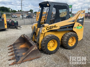 2015 Gehl R165 Skid Steer Loader in Chillicothe, Ohio, United States ...