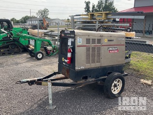 2013 Lincoln Electric Vantage 500 500 A Mobile Multi-Process Engine ...