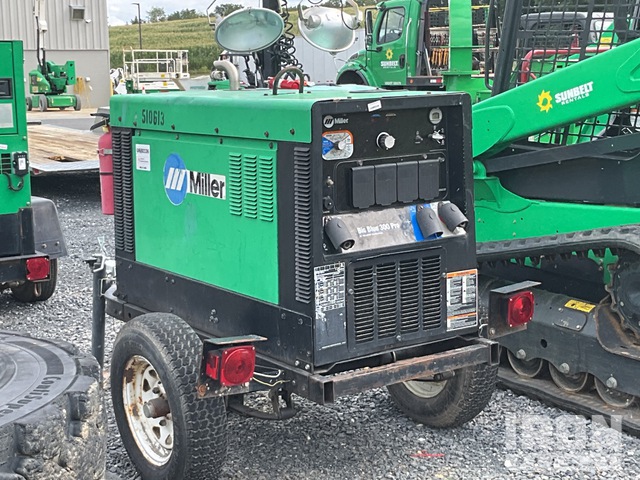 2013 Miller Big Blue 300 Pro 300 A Mobile Multi-Process Engine Driven ...