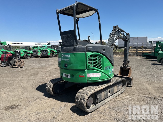 2014 John Deere 27D Mini Excavator in Fowler, California, United States ...