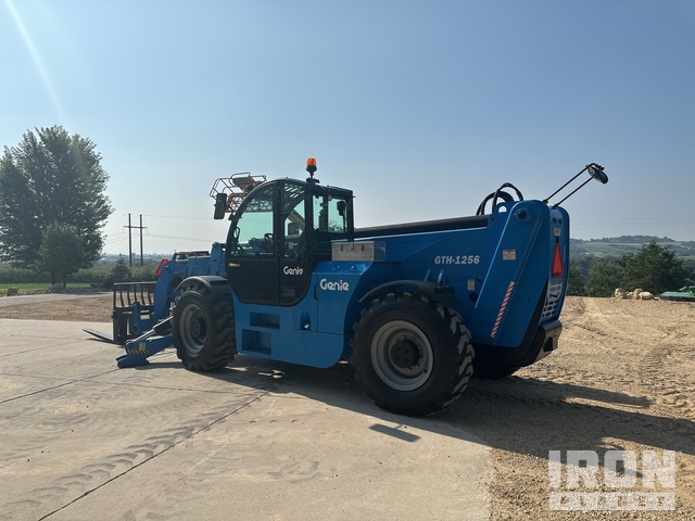 2015 Genie GTH-1256 Telehandler in Dubuque, Iowa, United States ...