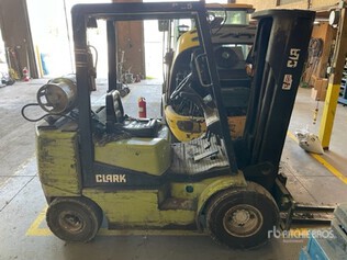 1995 Clark CGP25 Pneumatic Tire Forklift in Auburn, Indiana, United ...