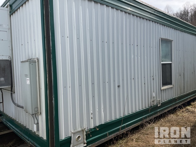 64 ft x 14 ft Skid-Mounted Mobile Camp in Kittanning, Pennsylvania ...