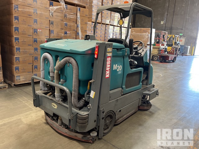 Tennant M20 Ride-On Floor Sweeper in Downey, California, United States ...